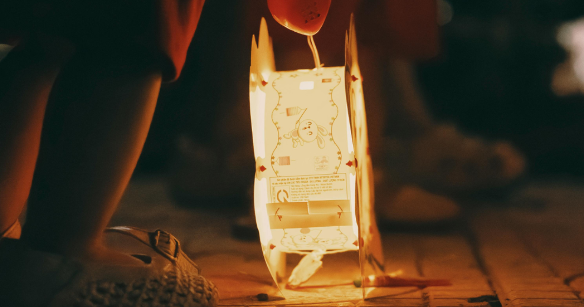 Lantern Making Workshops - ArtsInLibraries